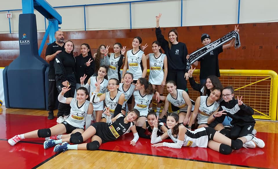 Εκαναν το 4Χ4 οι γυναίκες του ΟΦΗ-Φουλ δράση σε όλα τα αναπτυξιακά του ...